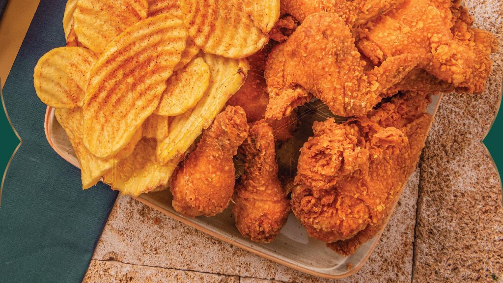 The Best Broasted Chicken In Sharjah From Al Mashawi Al Halabya Restaurants